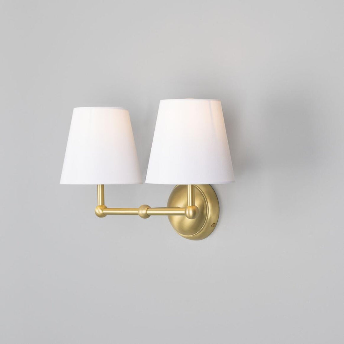 Light Up Luxury: Top Wall Lighting Trends for Living Rooms in 2025 ...